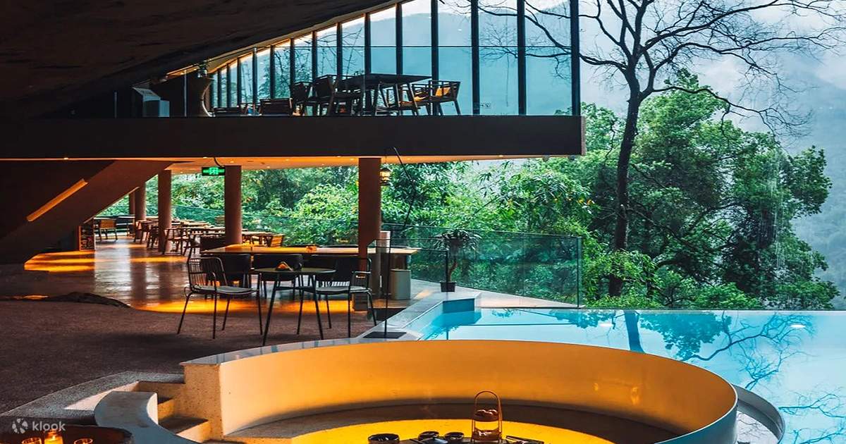 [Private Customized Tour] Guizhou Cave Mountain Luxury 5-Day Tour (Cave ...